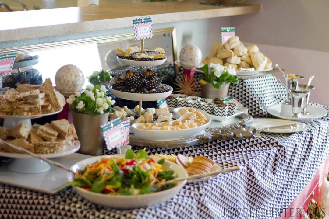 How to Set-up a Statement Making Buffet Table for Your Next Party ⋆ ...