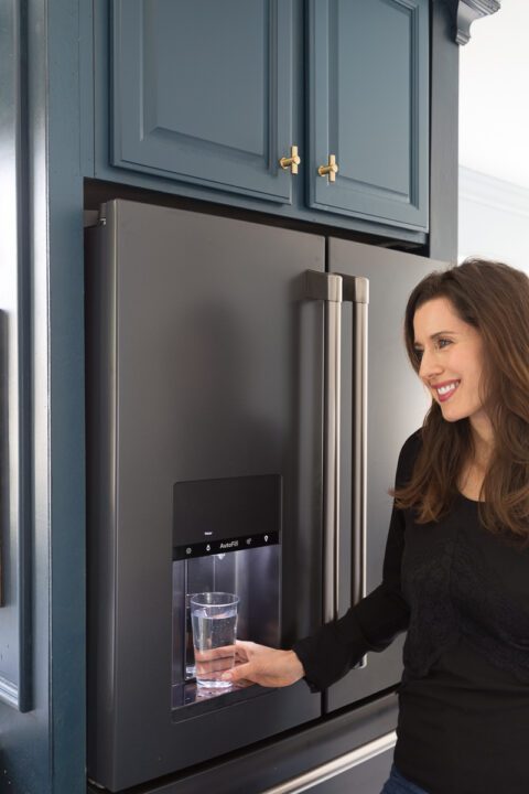 Cafe Matte Black Refrigerator Update- YAY! ⋆ Jewel Marlowe