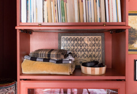 Picture Gallery Red Closet Reveal | Styled 2 Ways ⋆ Jeweled Interiors